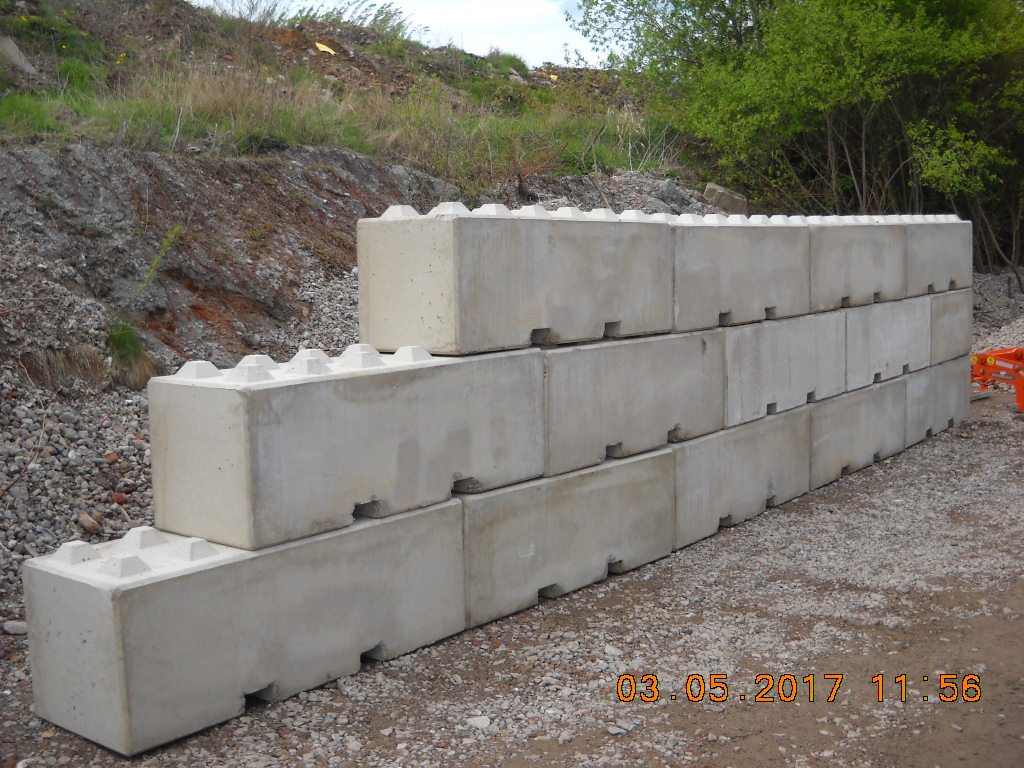 Betonblöcke – BSR Bayreuth – Baustoffrecycling Bayreuth GmbH & Co. KG